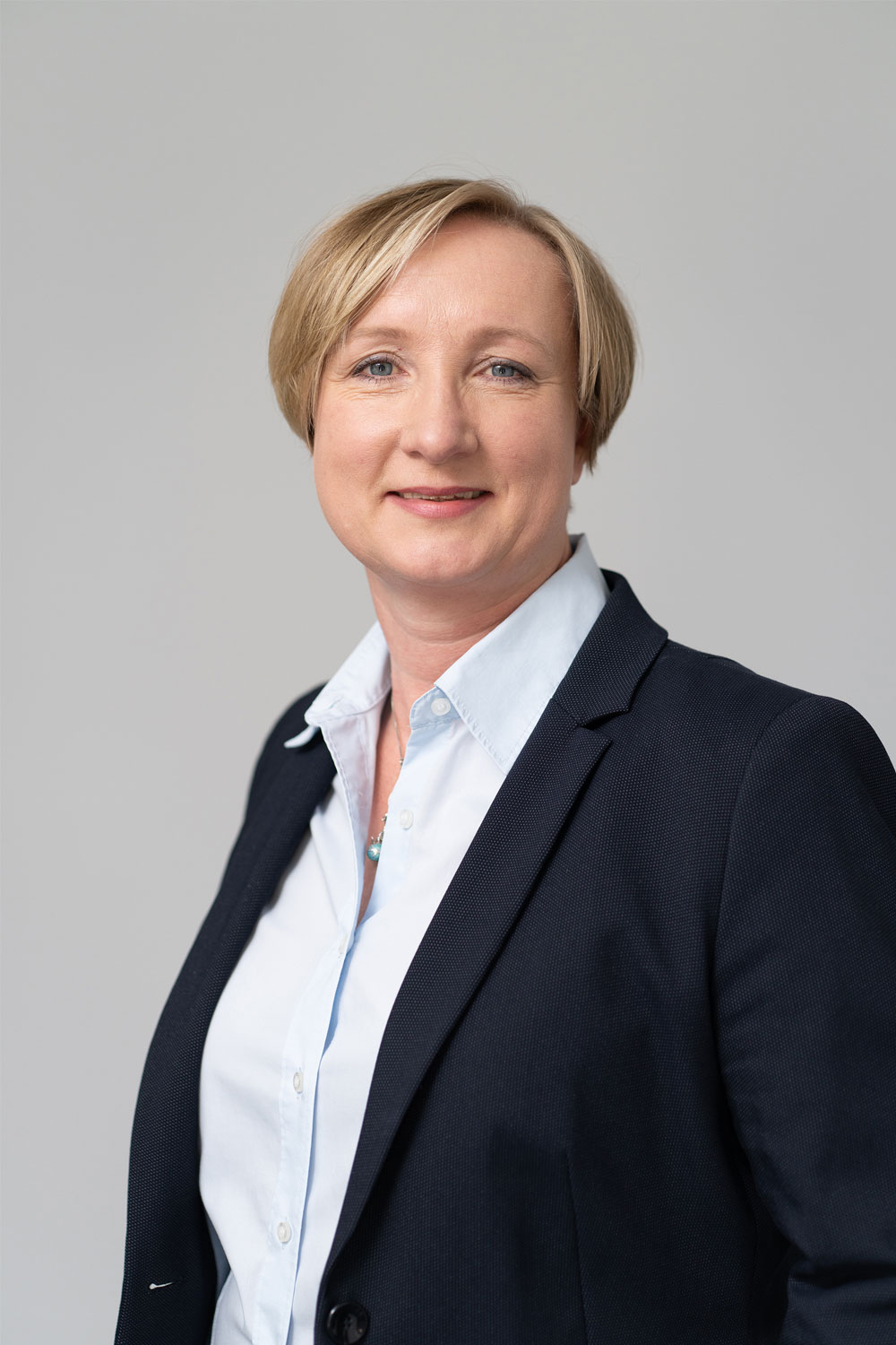 Contact persons – BLECHER – German Cutting Excellence since 1859